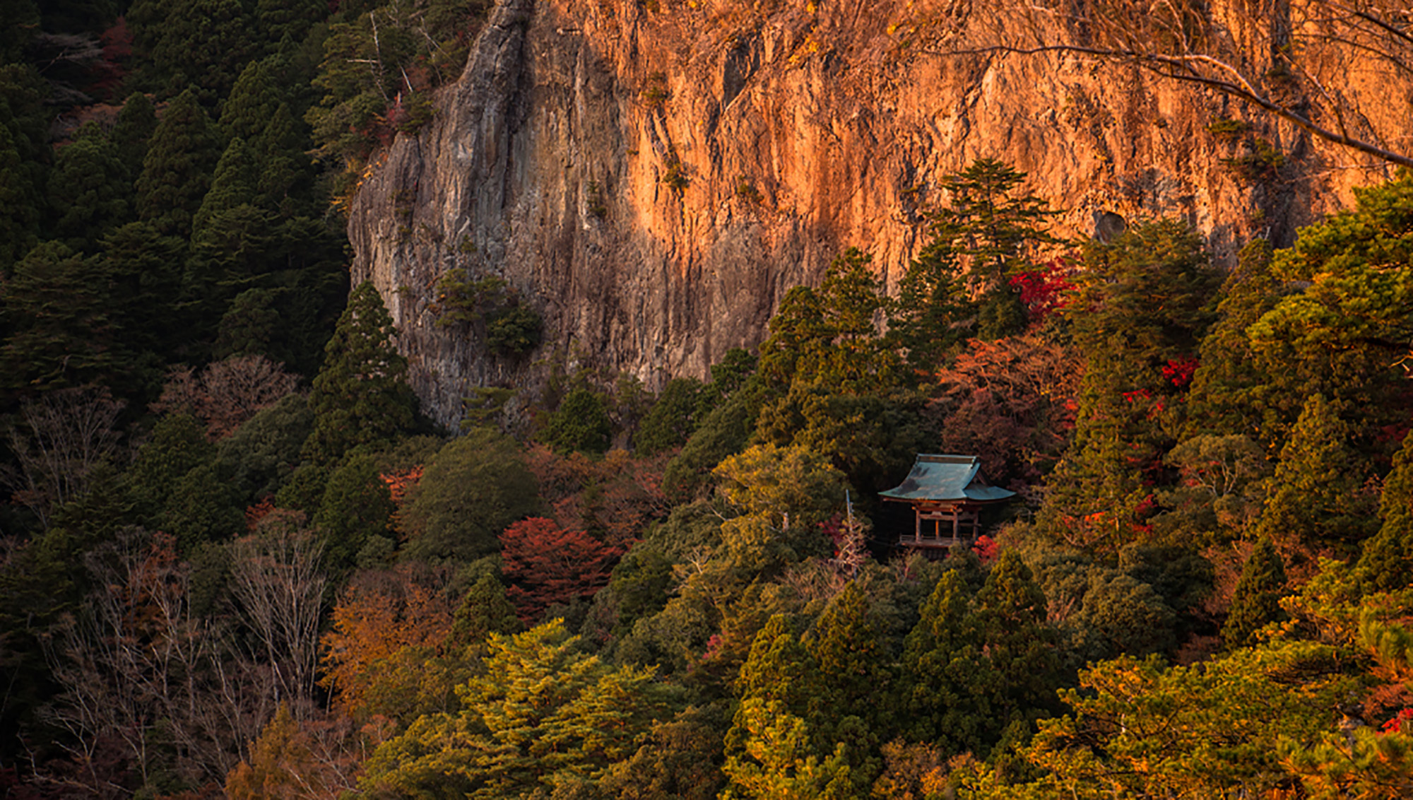Shinshiro ― Neuchâtel (2005) | Grand Tour of Switzerland in Japan